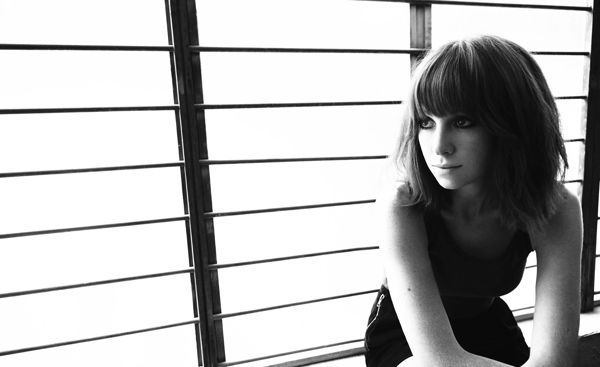 Laura Welsh : Biography, Albums, music vídeos & photos | MuzPlay