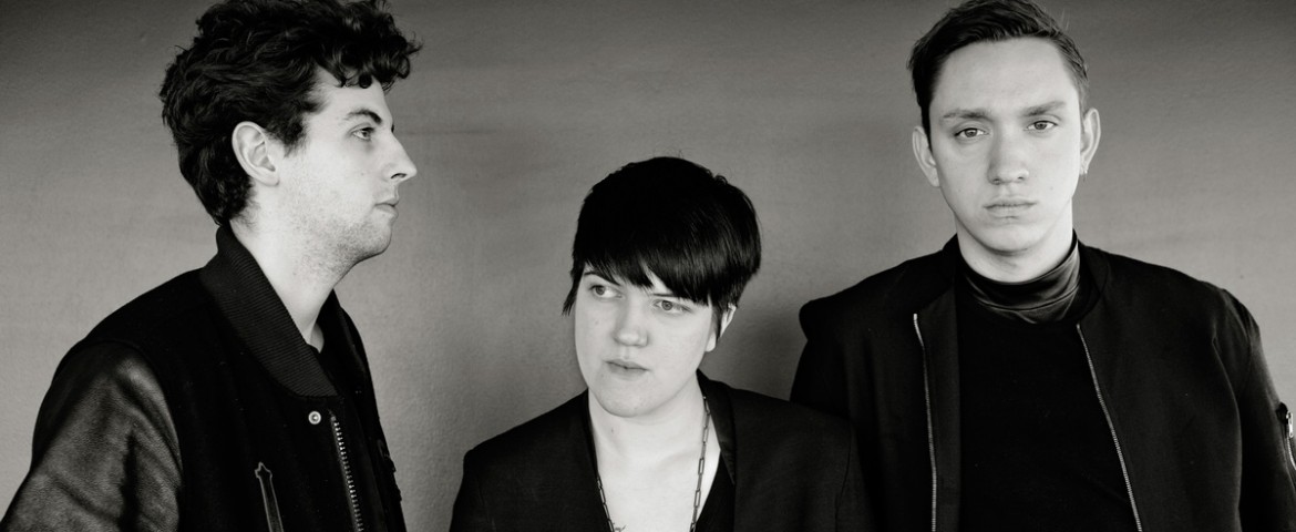 The xx : Biography, Albums, music vídeos & photos | MuzPlay