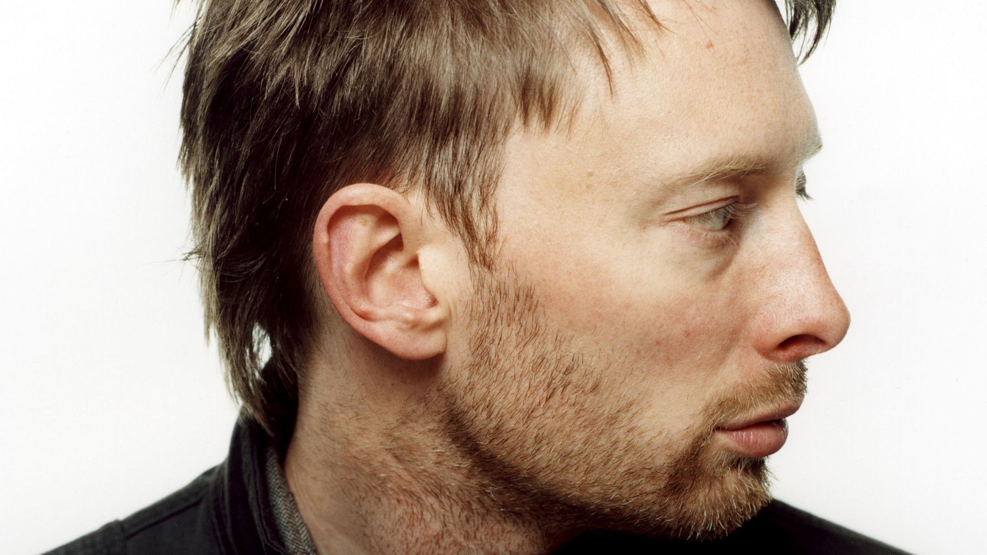 Thom Yorke : Biography, Albums, music vídeos & photos | MuzPlay